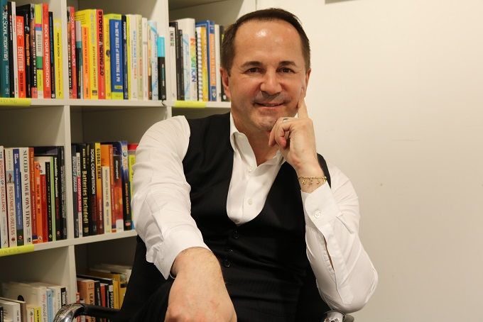 Cyber Security Expert Peter Hacker Visits Speakers Corner to Share His ...